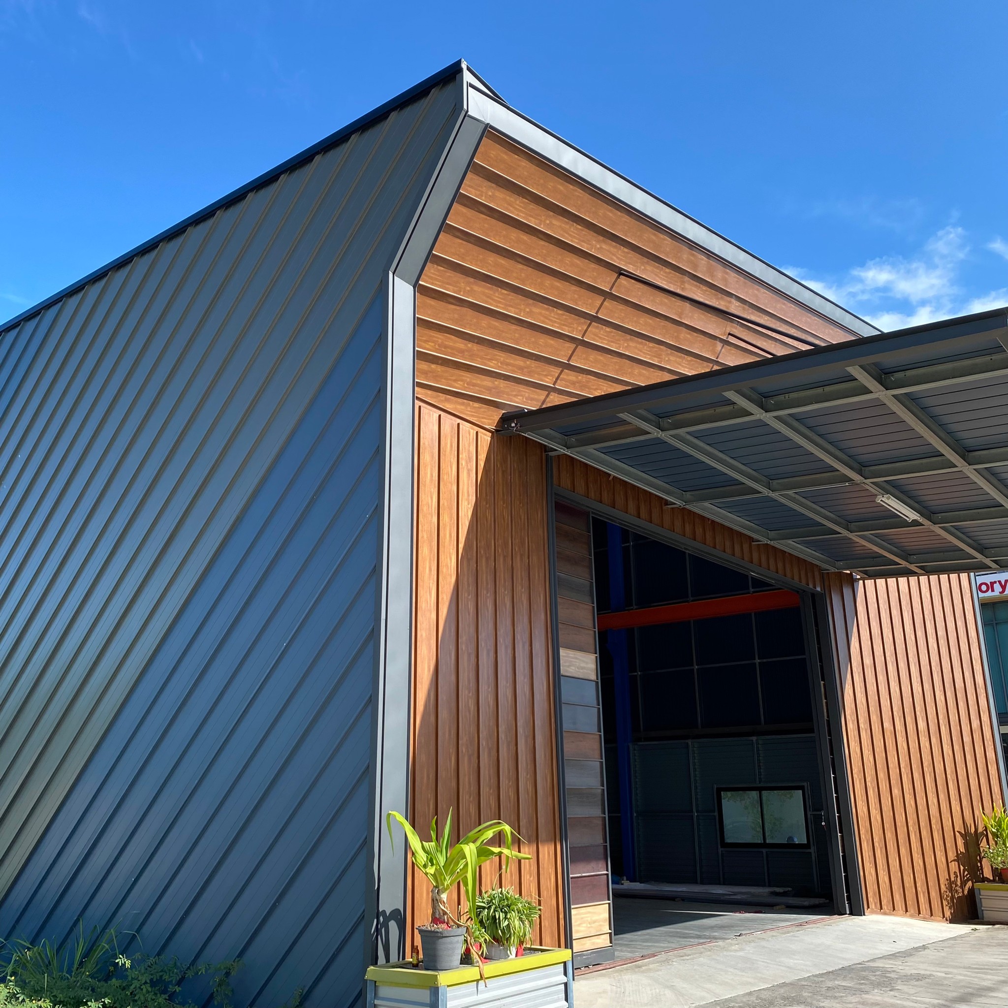 reference detail 12 - RC Steel - Metalsheet, PU, Wall, Roof, Installer